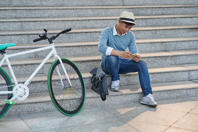 How to Stop Being Needy and Get The Girl You Want!